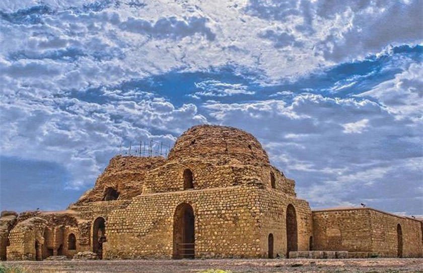 Sarvestan tour - Sunny Iran