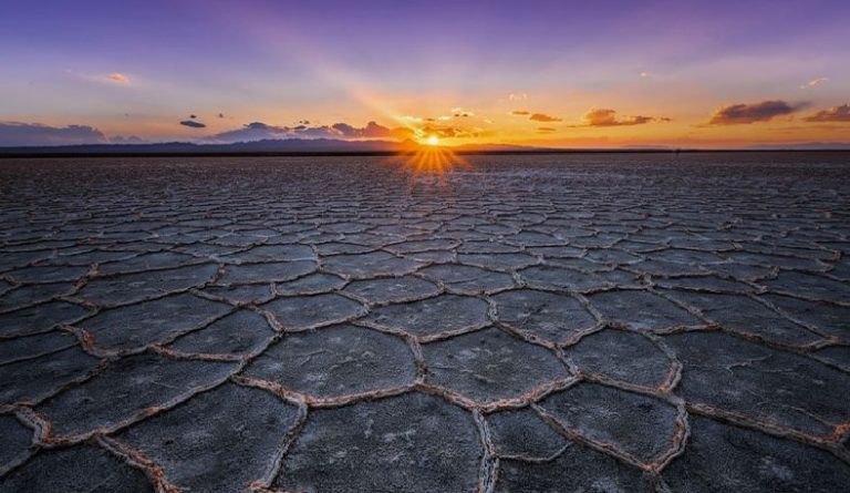 Hajj `Ali Qoli desert - Sunny Iran